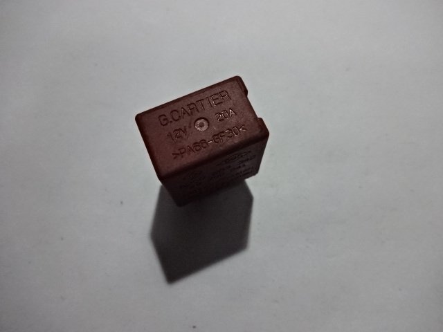 Relé Renault Espace 8200253342 29200041 G.CARTIER