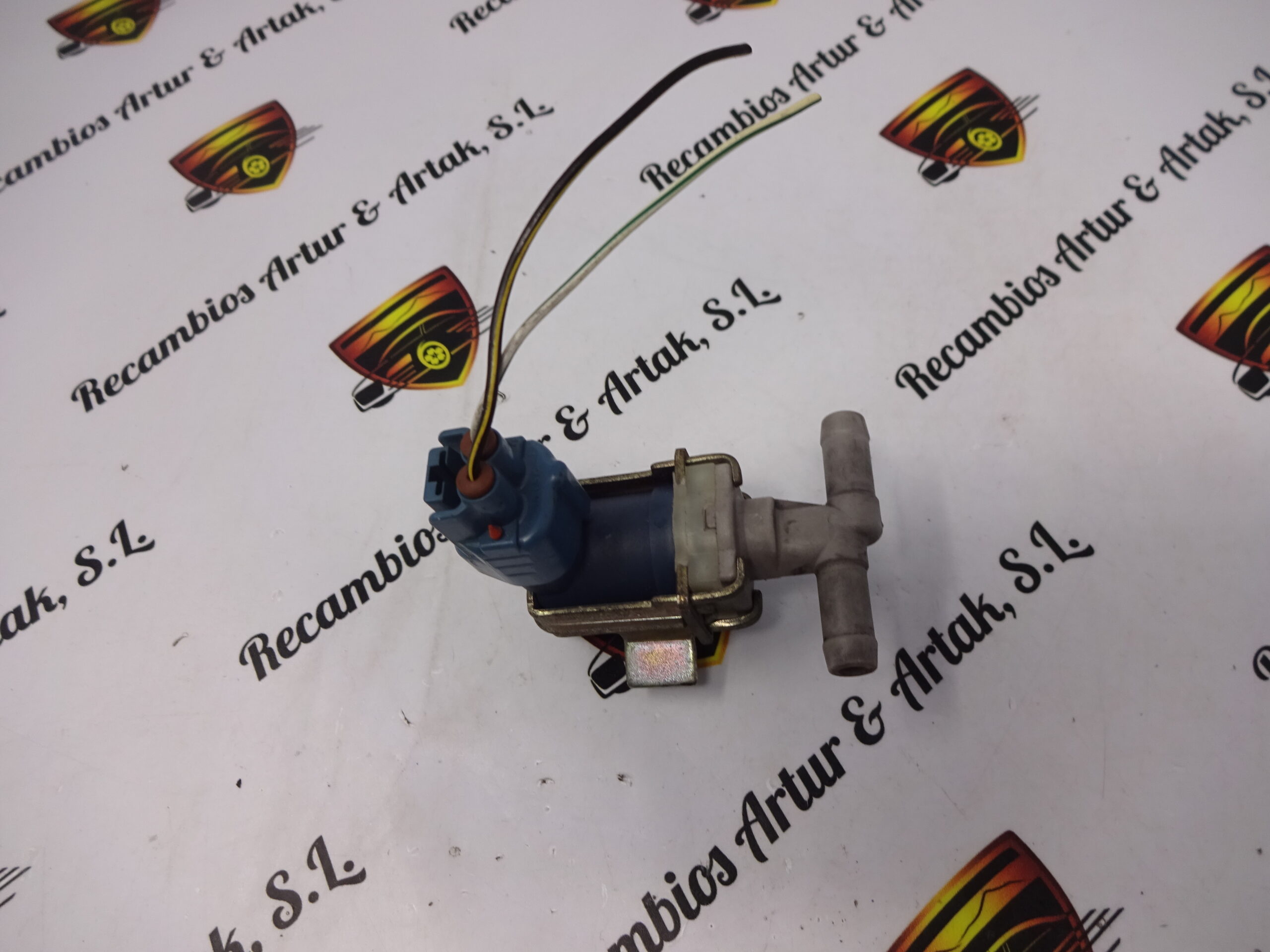 Solenoide de la válvula de vacío Toyota Yaris 9091012202 90910-12202