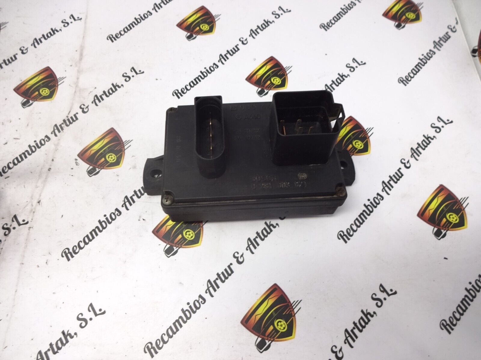 Recocido controlador Glow relé enchufe Smart A6601500079 0004491V008 ...