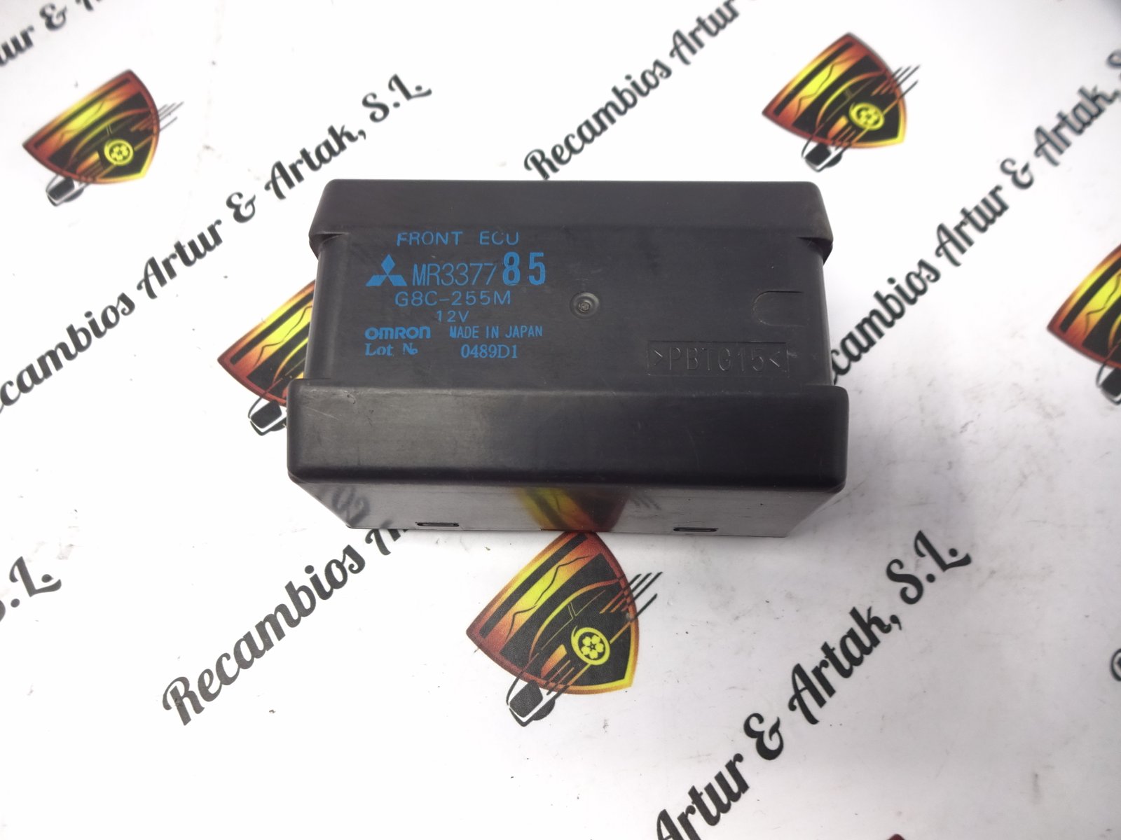 Unidad de control MITSUBISHI PAJERO MR337785 G8C-255M